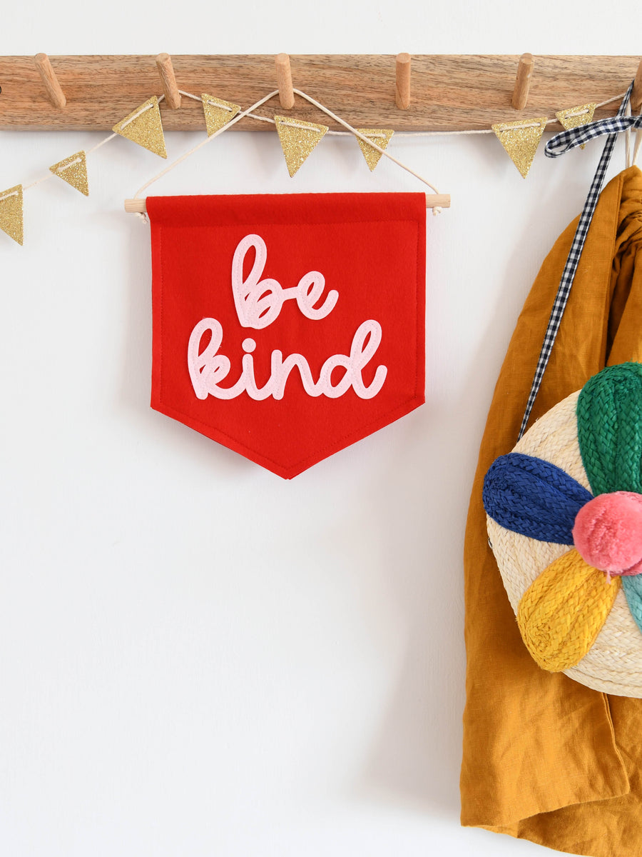 Be Kind Mini Felt Banner – House of Hooray